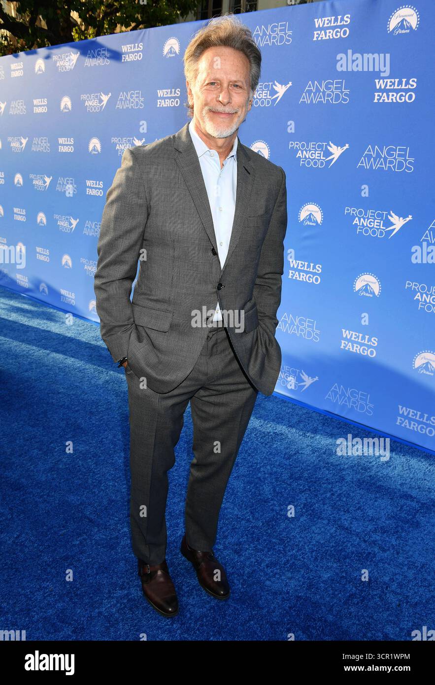 LOS ANGELES, CALIFORNIA - SEPTEMBER 27: Steven Weber attends Project ...