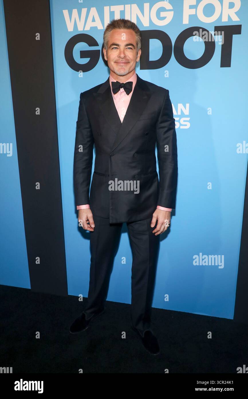 Actor Chris Pine attends "Waiting for Godot" Broadway opening night at ...