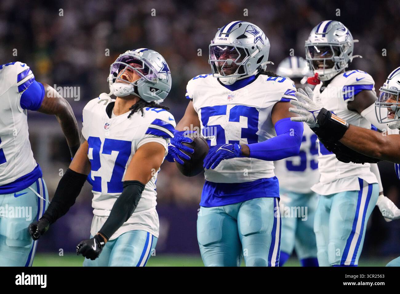Dallas Cowboys' Reddy Steward (27) and James Houston (53) celebrate ...