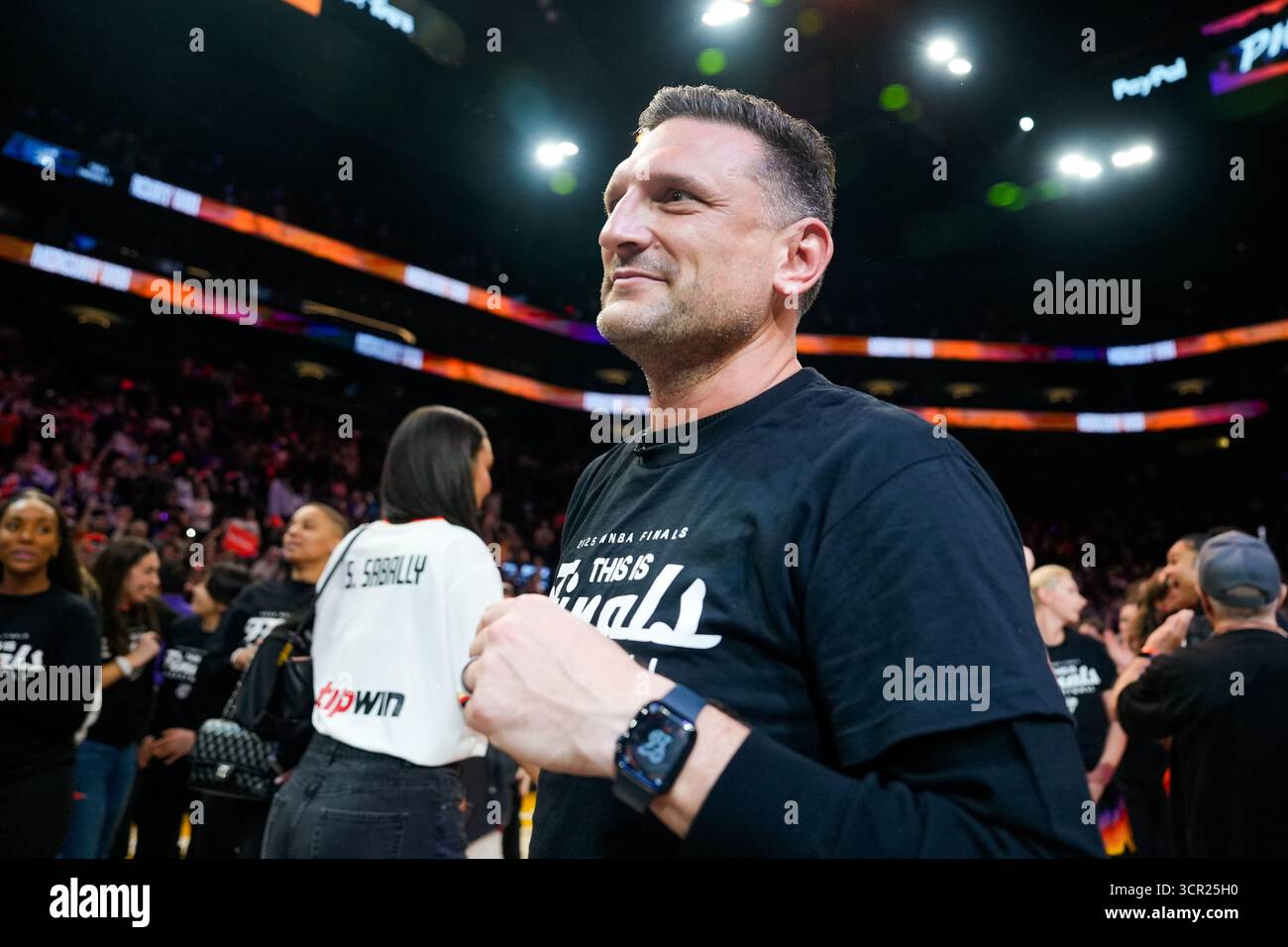 Phoenix Mercury Head Coach Nate Tibbetts walks around the court after ...