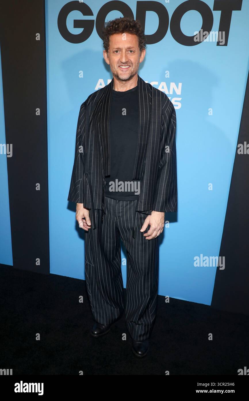 Actor Alex Winter attends "Waiting for Godot" Broadway opening night at ...