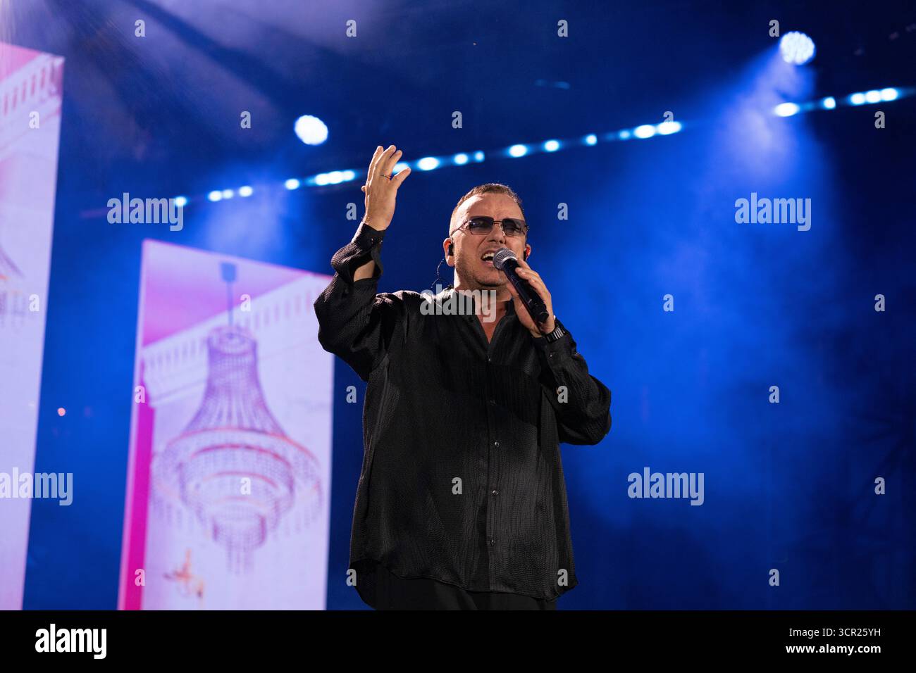 Naples, Italy. 28th Sep, 2025. Gigi D'alessio, famous Italian singer ...
