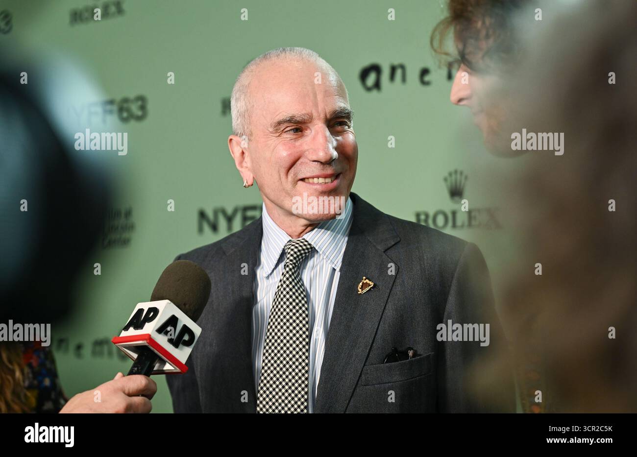 Daniel Day-Lewis attends the premiere of "Anemone" at Alice Tully Hall ...