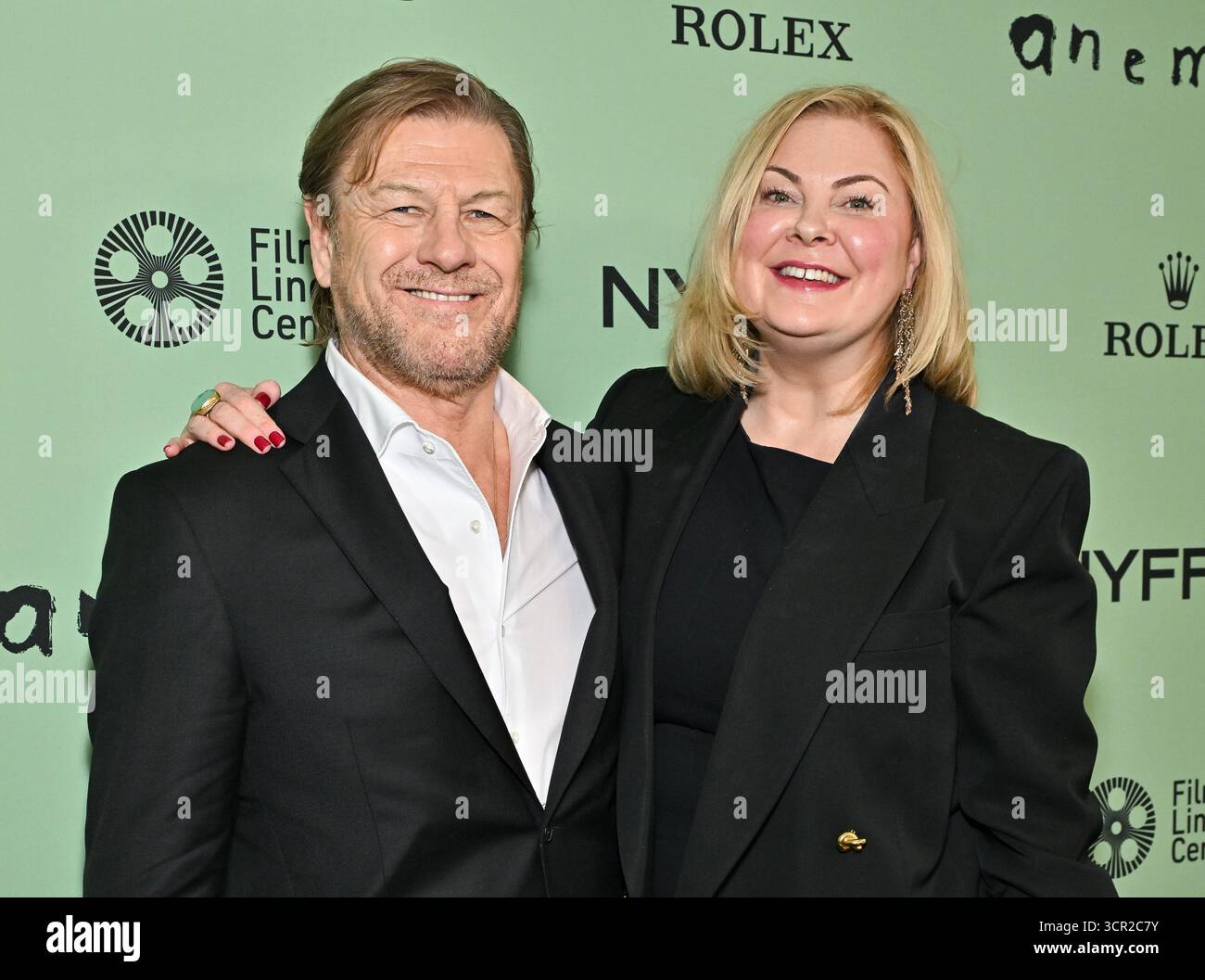 Sean Bean, left, and wife Ashley Moore attend the premiere of "Anemone ...