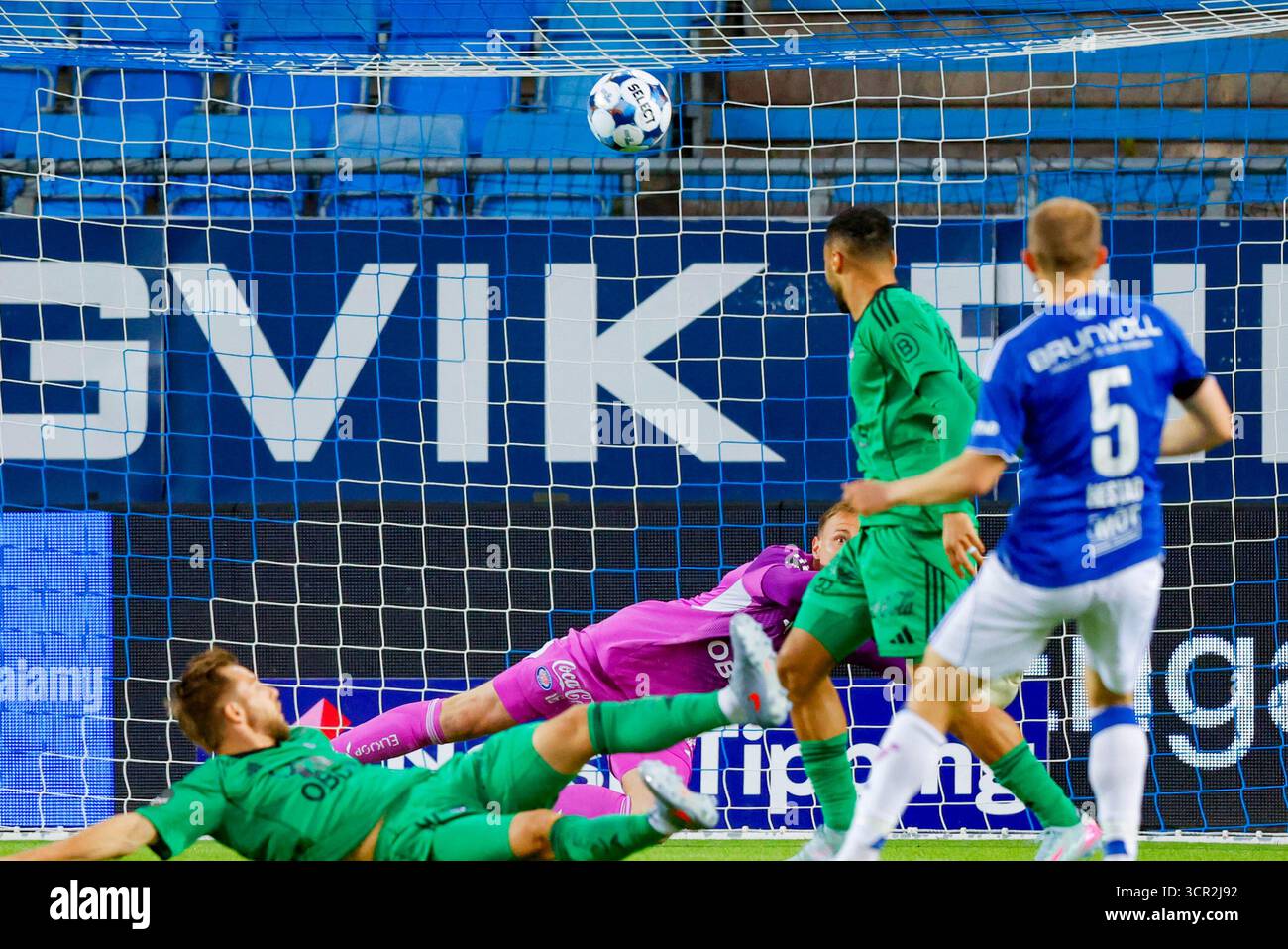 Molde 20250928. Molde's Eirik Hestad scores 1–0 during the elite series ...