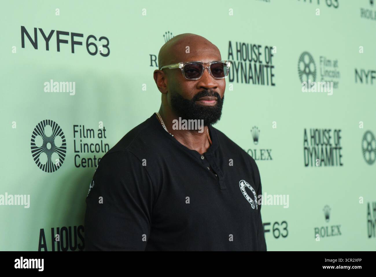 Hank Strong attends the "A House of Dynamite" red carpet during the ...