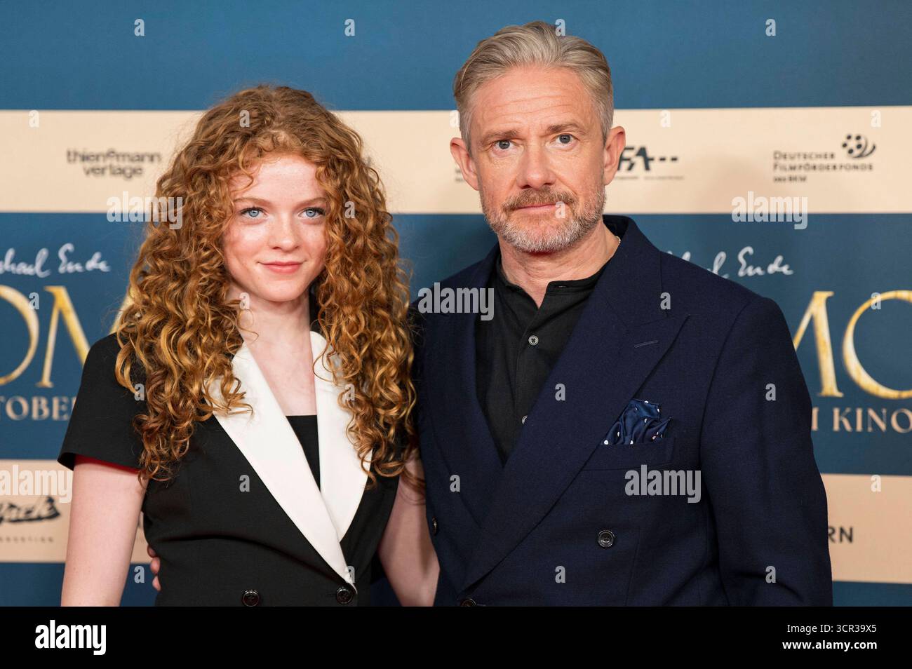 Alexa Goodall und Martin Freeman bei der Premiere des Kinofilms Momo im ...