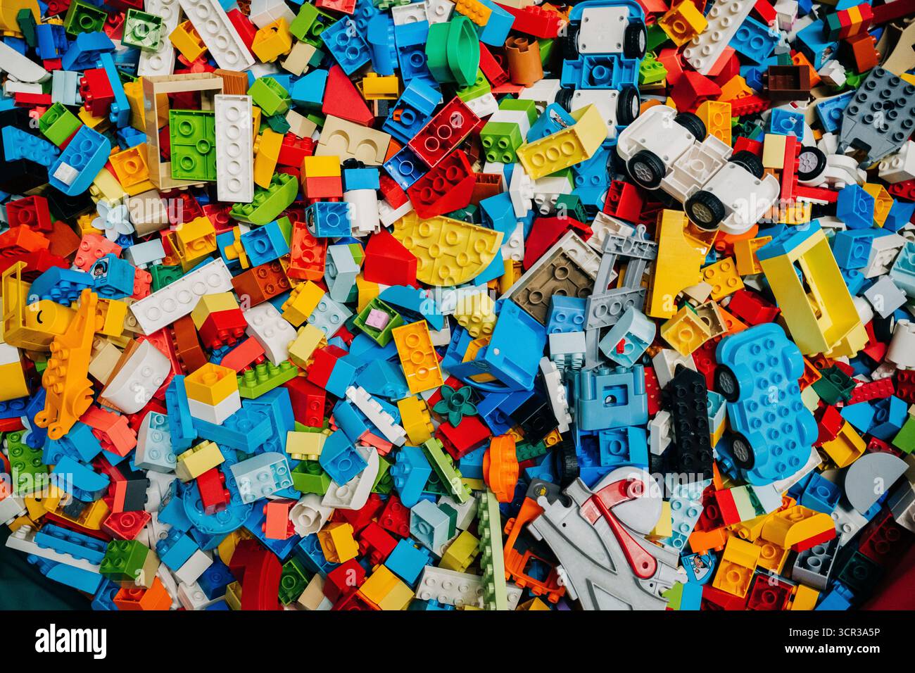 Scatteredblocks hi-res stock photography and images - Alamy