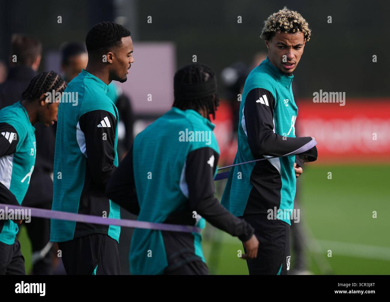 Jeremie frimpong liverpool hugo hi-res stock photography and images - Alamy