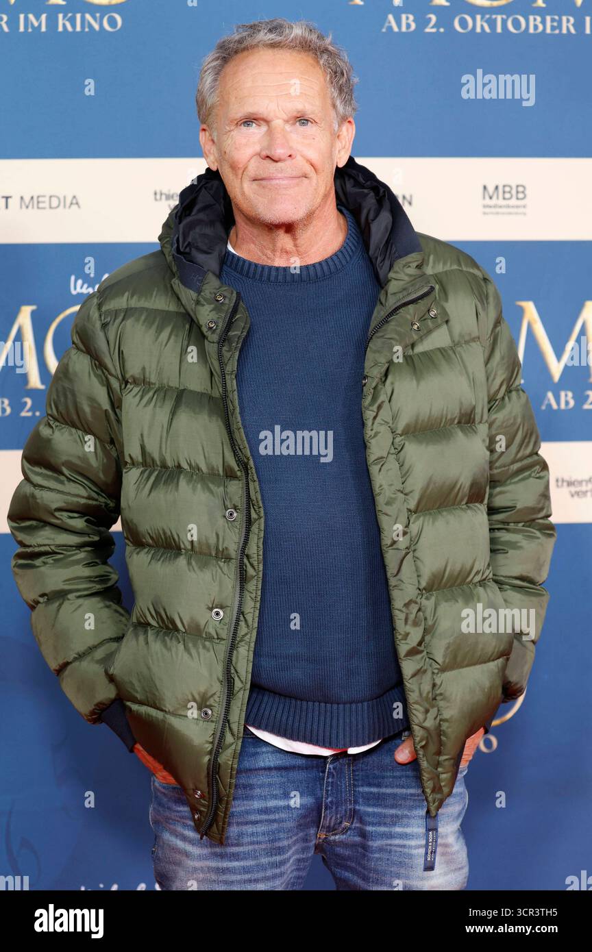 Christian Tramitz bei der Premiere des Kinofilms Momo im Mathäser ...