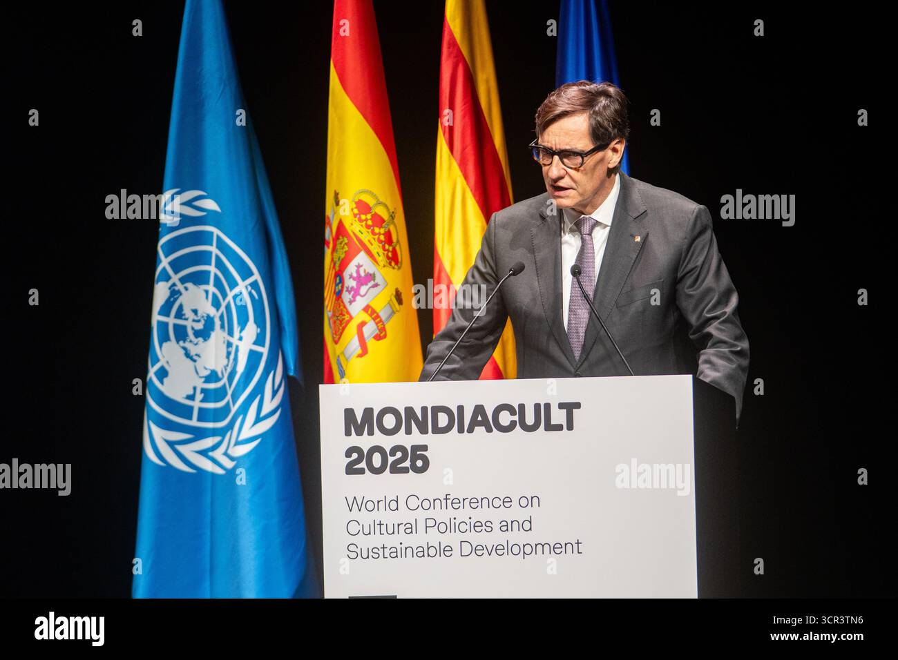 The president of the Generalitat of Catalonia, Salvador Illa, speaks ...