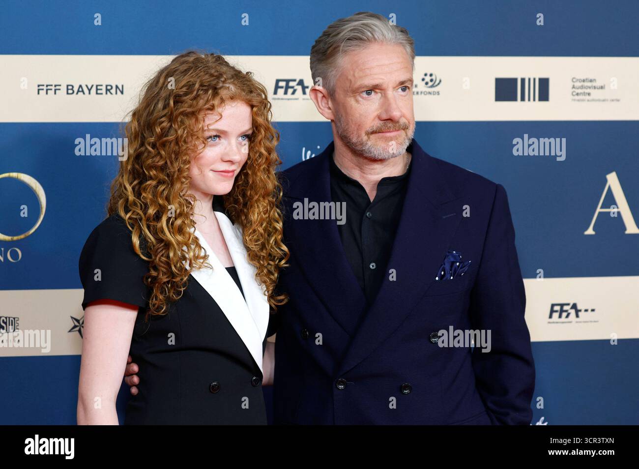 Alexa Goodall und Martin Freeman bei der Premiere des Kinofilms Momo im Mathäser Filmpalast ...