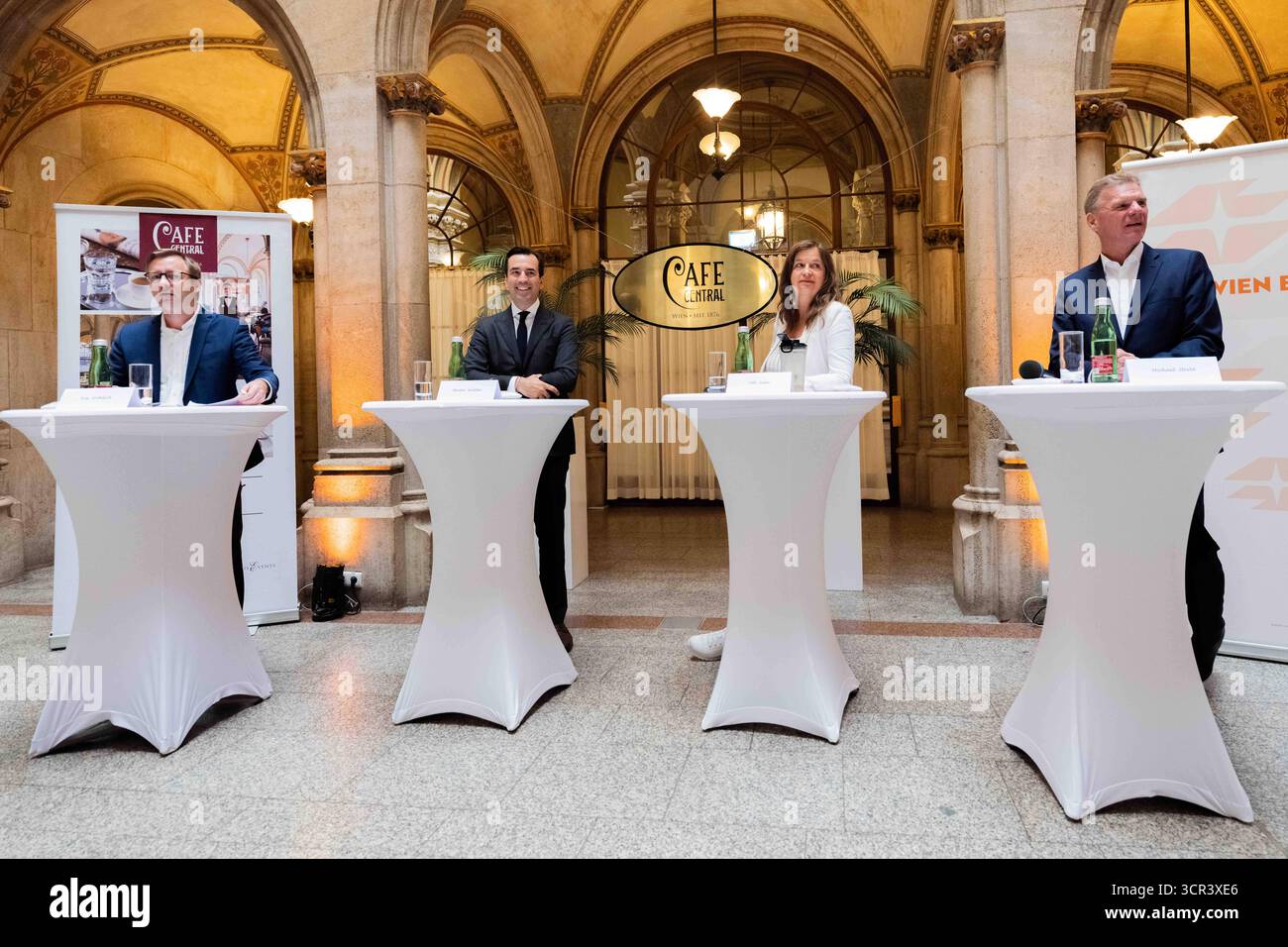 20250929 Pressegespraech Cafe Central Renovierung und Umbau WIEN ...