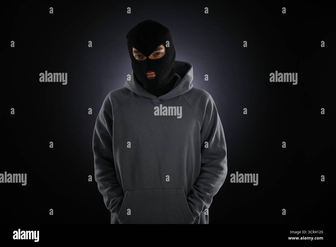 Suspicious criminal stranger man hi-res stock photography and images ...