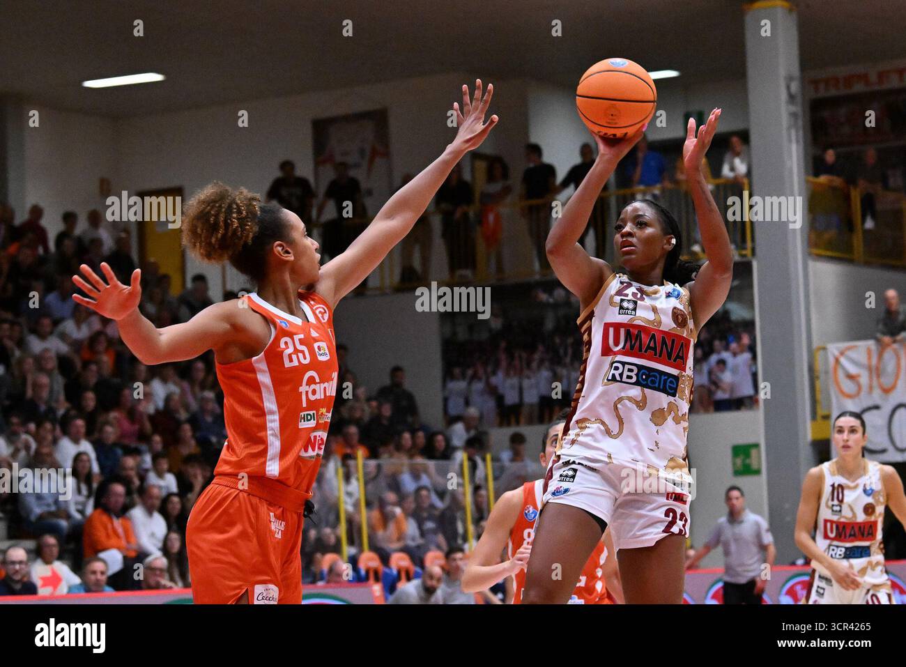 Stephanie mavunga hi-res stock photography and images - Alamy