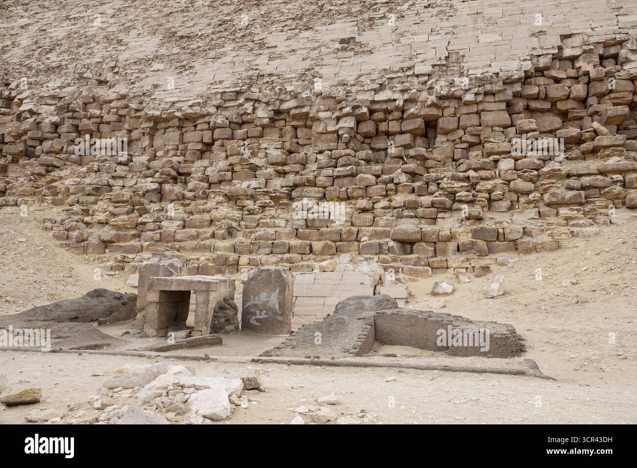 Graffiti on stelae in the chapel on east side of the Bent Pyramid ...