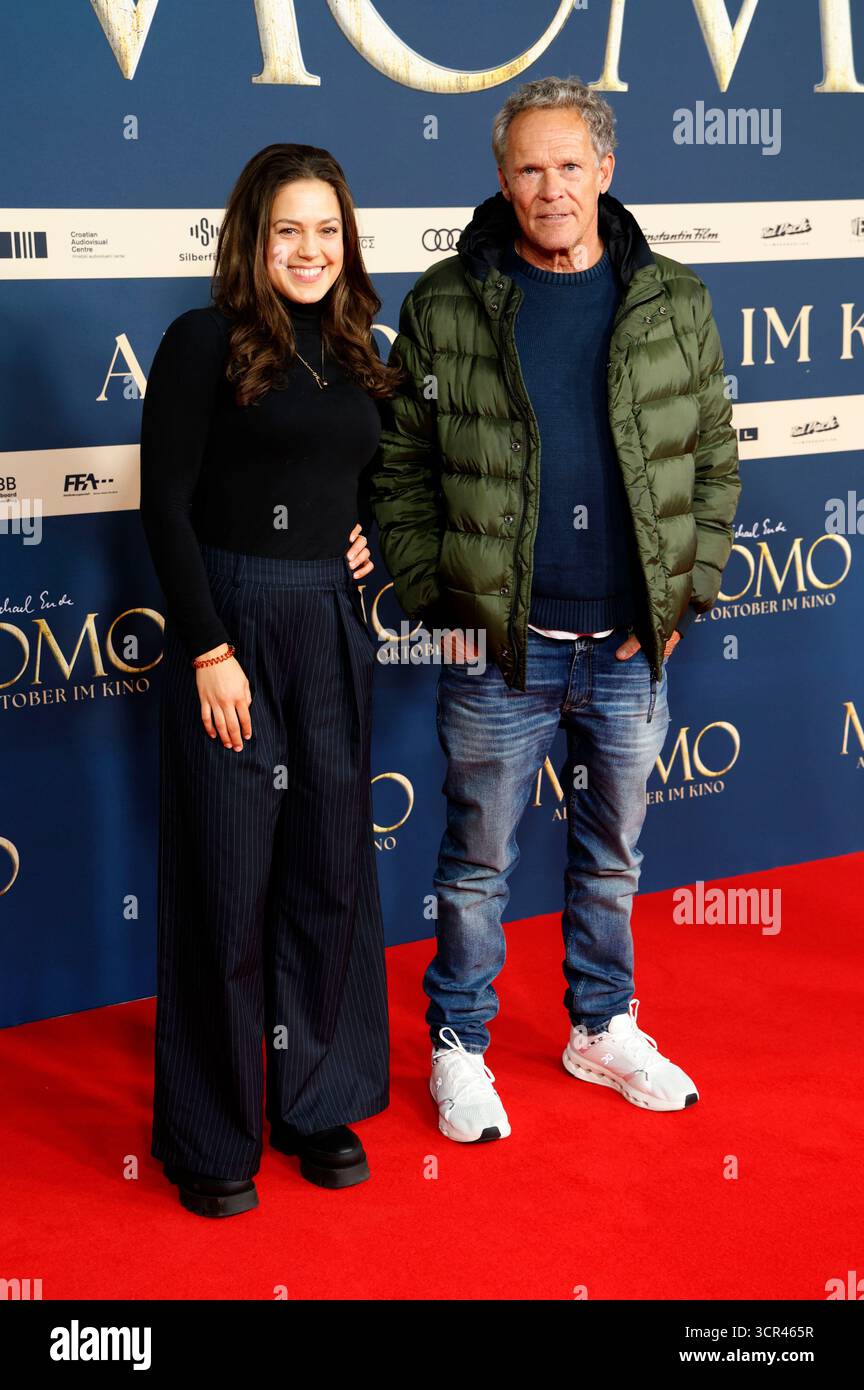 Katharina Scheuba und Christian Tramitz bei der Premiere des Kinofilms ...