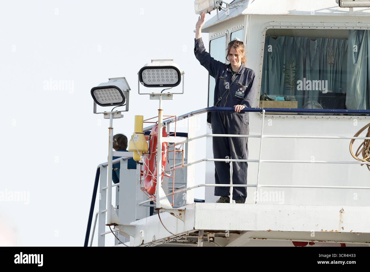 The Sea Watch 5 arrives at pier 32 in the port of Naples. Around 124 ...