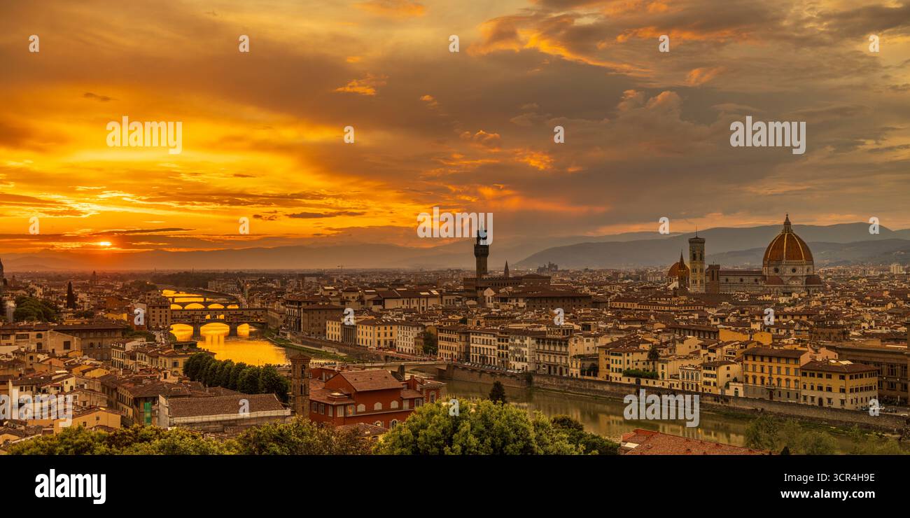 Stunning sunset over Florence with the Arno River and iconic cathedral ...