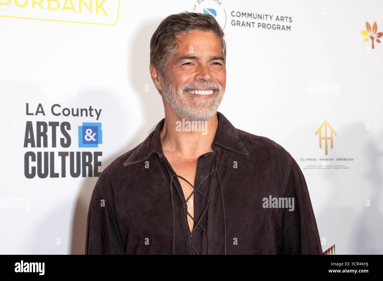 Esai Morales bei der Burbank International Film Festival Gala 2025 zu ...