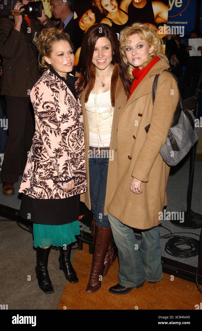 Bethany Joy Lenz, Sophia Bush, Hilarie Burton of One Tree Hill at a ...