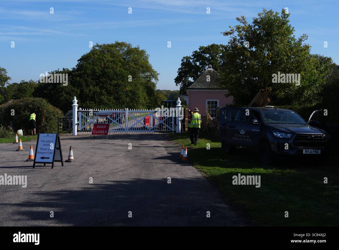 Forest lodge windsor hi-res stock photography and images - Alamy