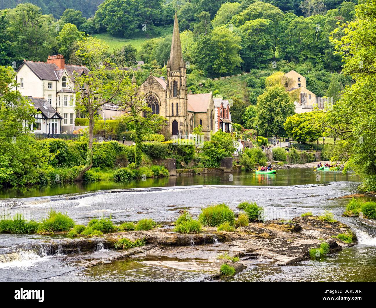 River Dee at Llangollen, river rafters, Methodist Church, sunshine and ...