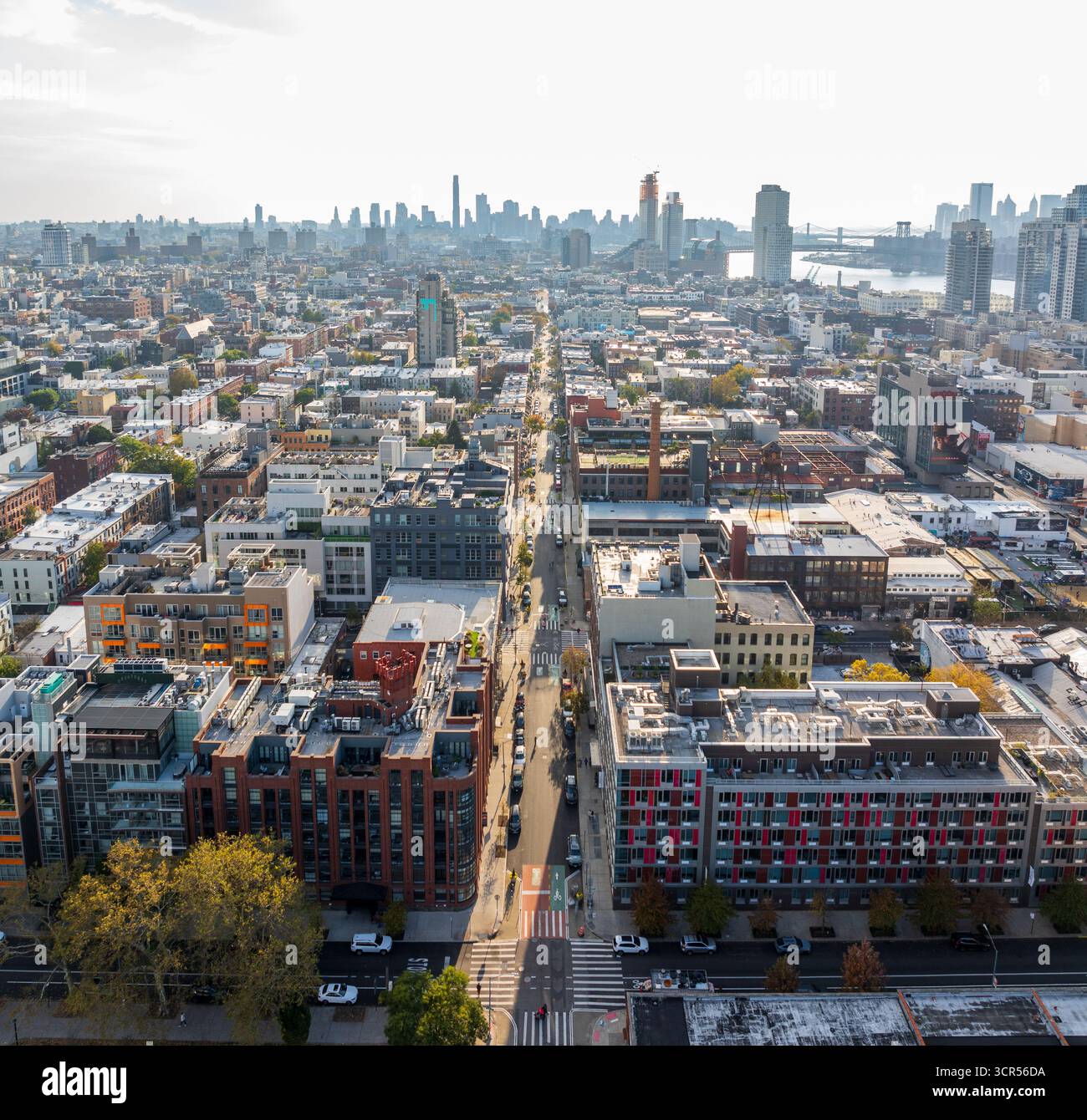 Marathon aerial skyscrapers hi-res stock photography and images - Alamy