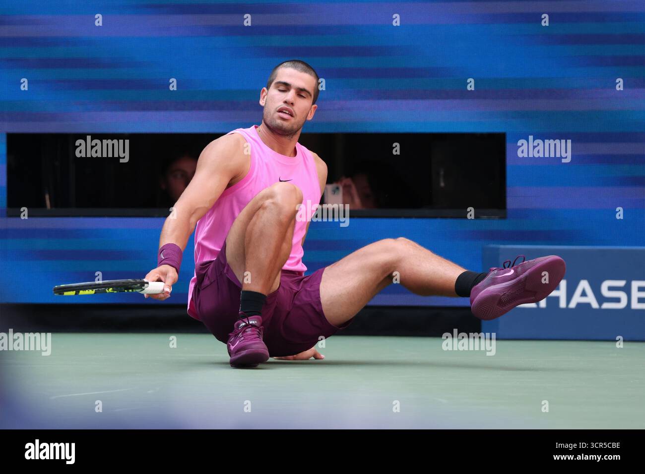 Carlos alcaraz fall hi-res stock photography and images - Alamy