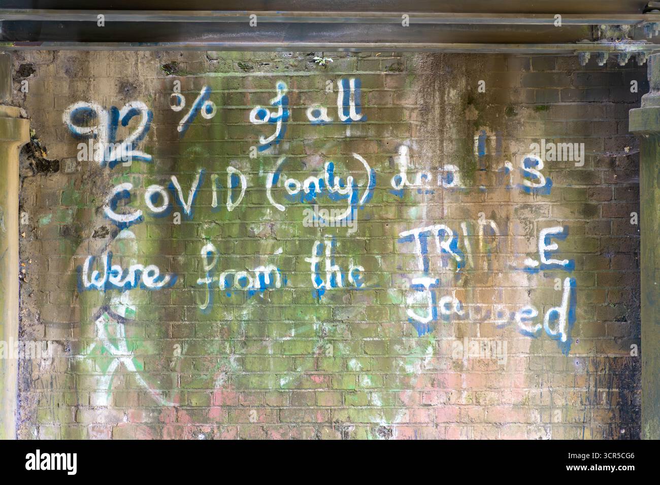 Conspiracy theory theories theorist theorists hi-res stock photography ...