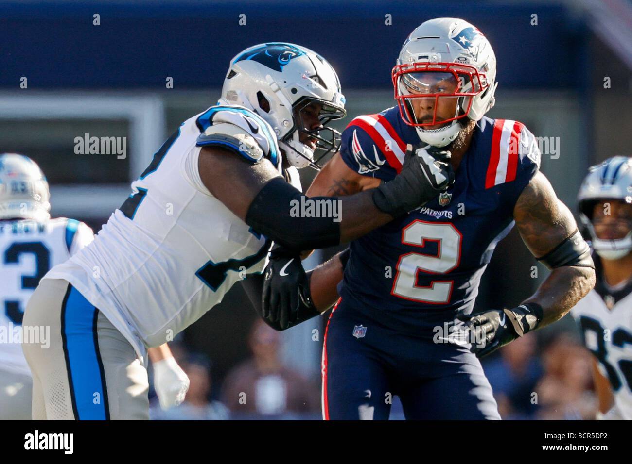 Carolina Panthers offensive tackle Taylor Moton (72) battles with New ...