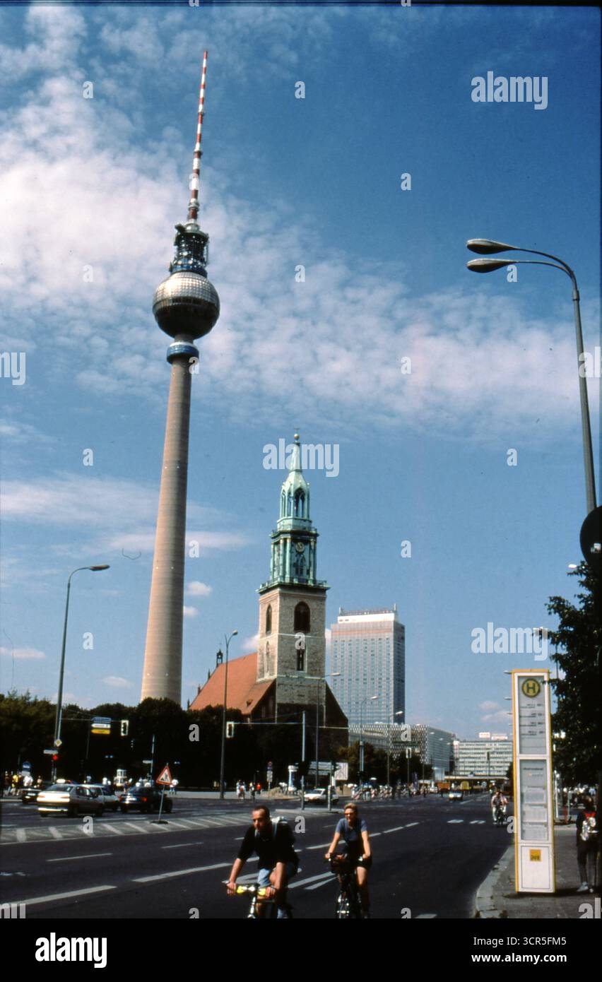 RECORD DATE NOT STATED BERLIN /bRRANDENBURG/GERMANY/life in german ...