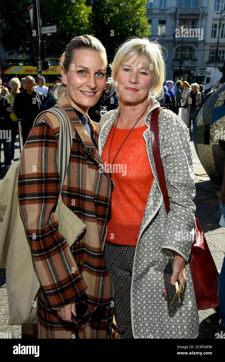 abb Anja Drendel und Sophie Schuett zu Gast bei der feierlichen ...