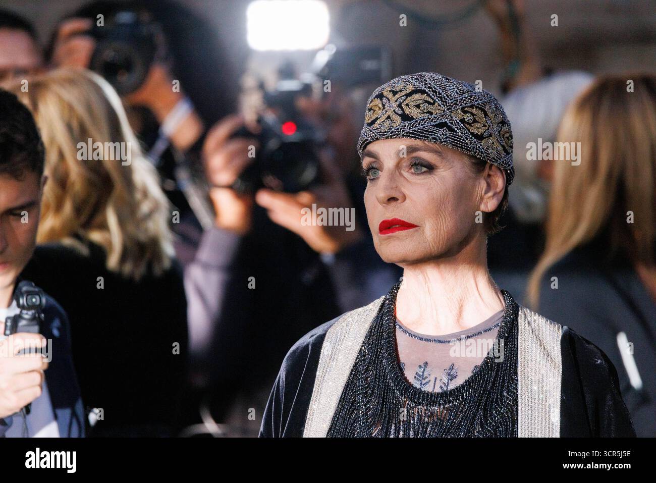 News - Giorgio Armani - Celebrities Arrivals - Milan Fashion Week ...