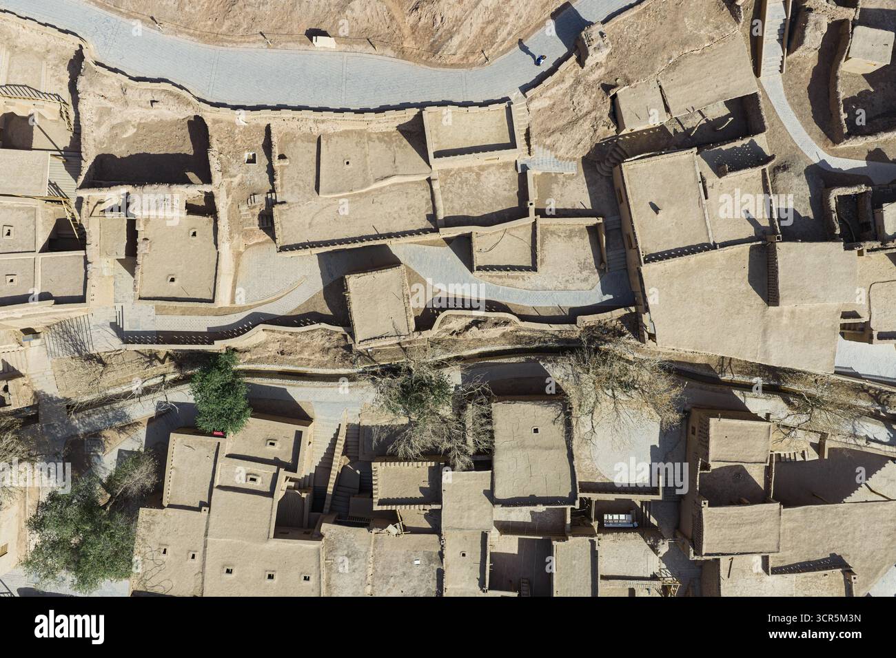 Ochre paths hi-res stock photography and images - Alamy