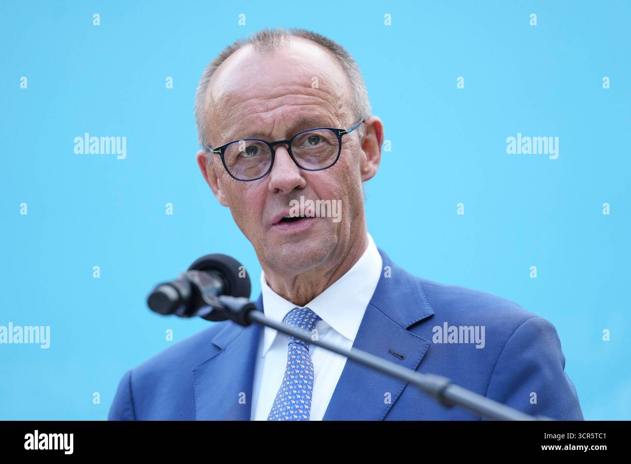 Bundeskanzler Merz beim CDU Landesvorstand in Nordrhein-Westfalen ...