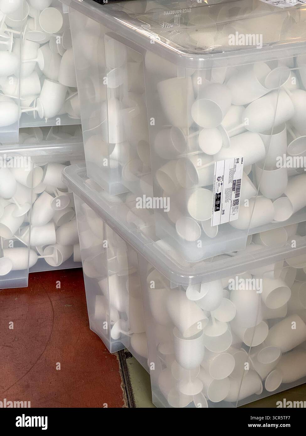 Recyclable plastic cups hi-res stock photography and images - Alamy