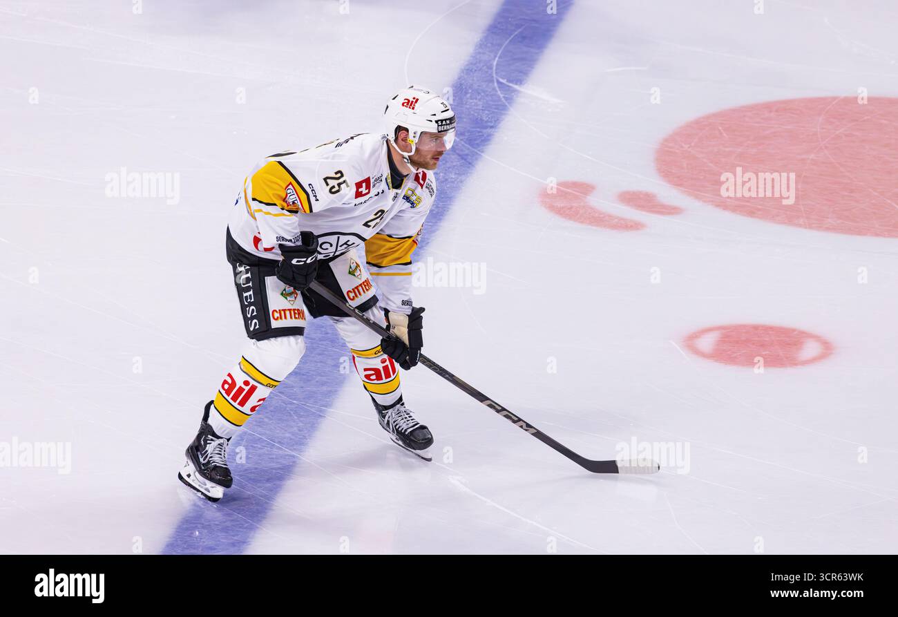 Zurich, Switzerland, 13th Sept 2025: #25 Marco Muller, defender HC ...