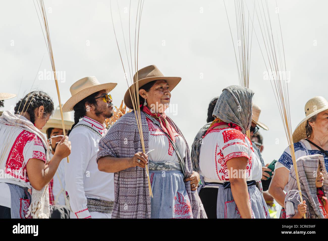 Group of people in traditional attire hi-res stock photography and ...