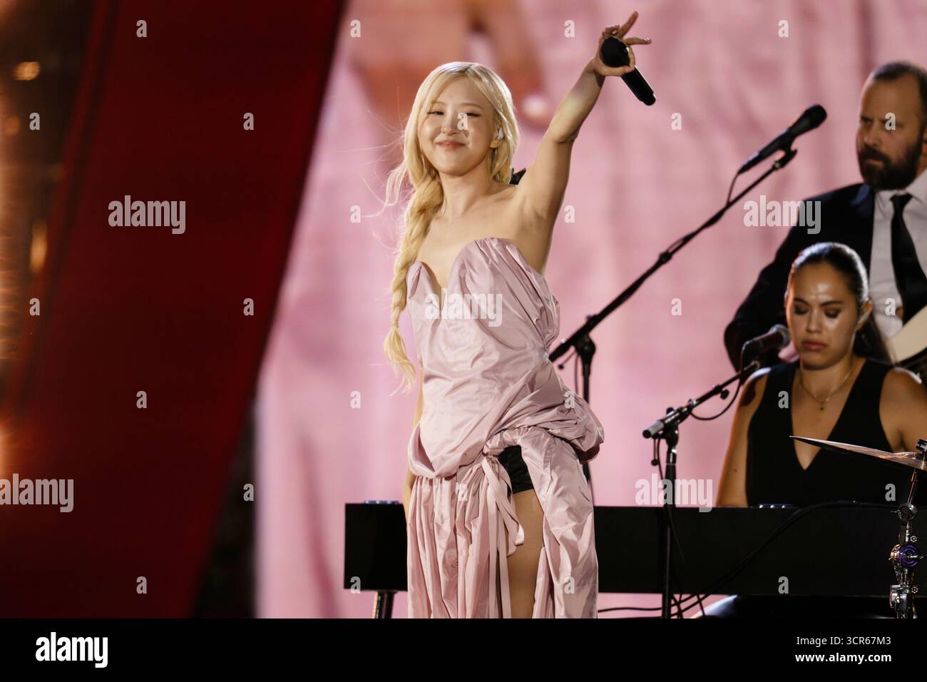 New York City, USA. 28th Sep, 2025. Rosé of Blackpink performs during ...