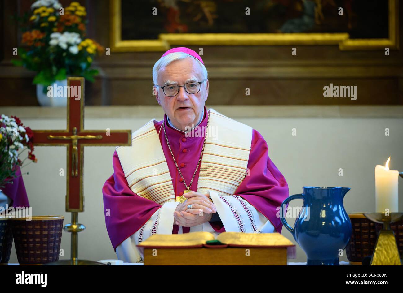 28 September 2025, Brandenburg, Fürstenwalde: Archbishop Heiner Koch ...