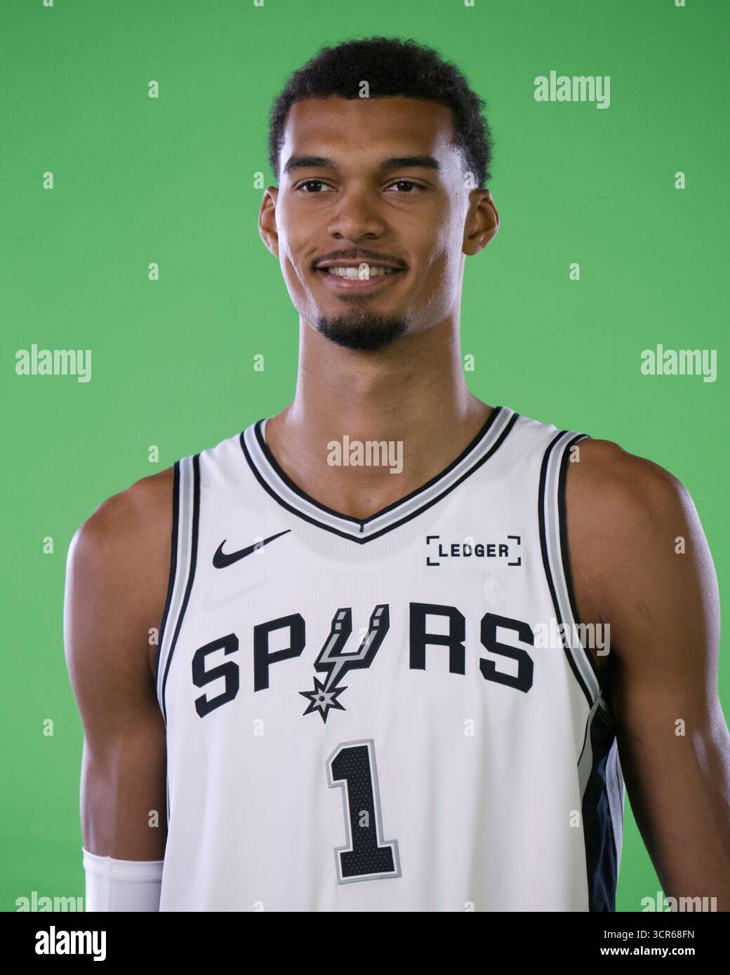 San Antonio Spurs forward Victor Wembanyama poses during the NBA ...