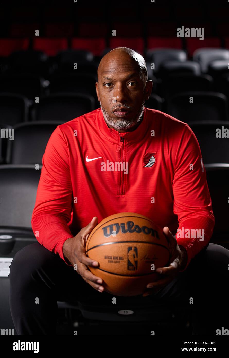 Portland Trail Blazers head coach Chauncey Billups poses for photos ...