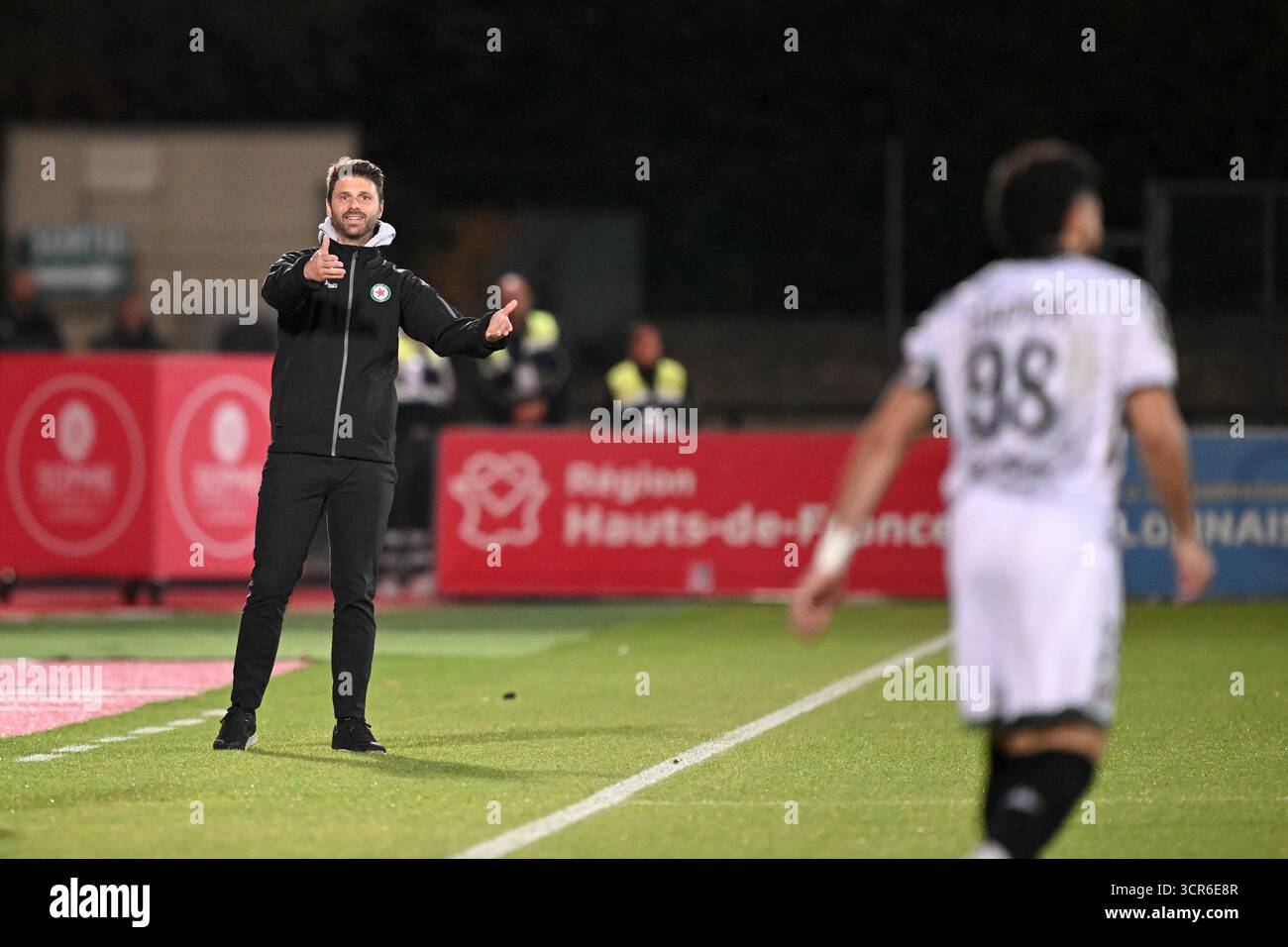 Gregory POIRIER (Entraineur Red Star) during the Ligue 2 BKT match ...