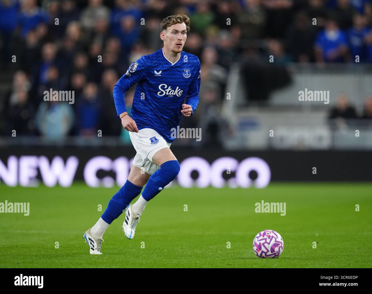 Everton's James Garner during the Premier League match at the Hill ...
