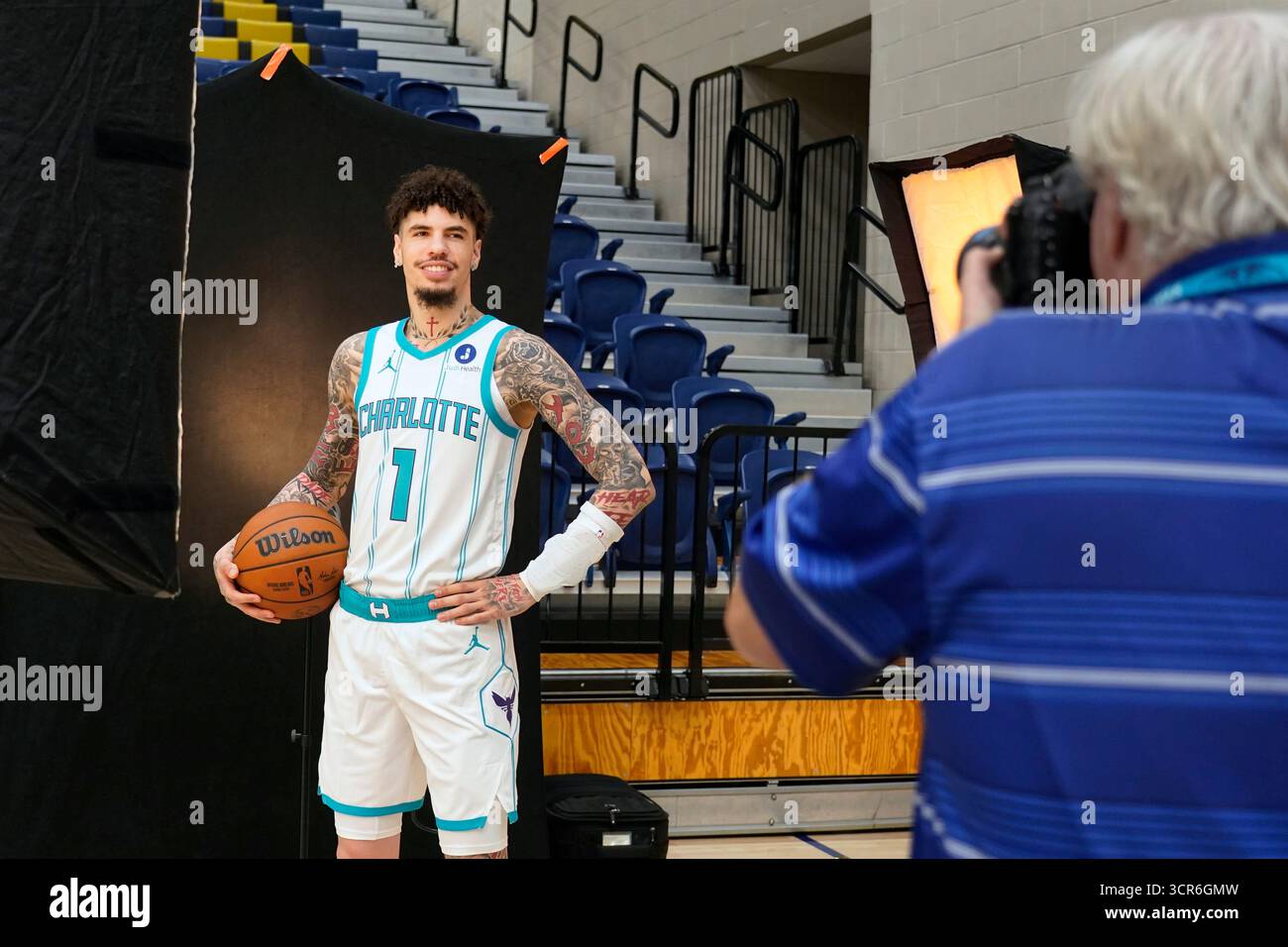 Charlotte Hornets' LaMelo Ball (1) poses for a photo during the NBA ...