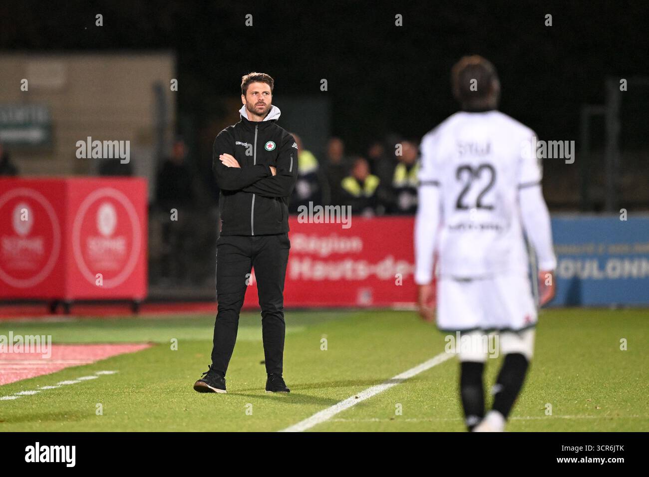 Gregory POIRIER (Entraineur Red Star) during the Ligue 2 BKT match ...