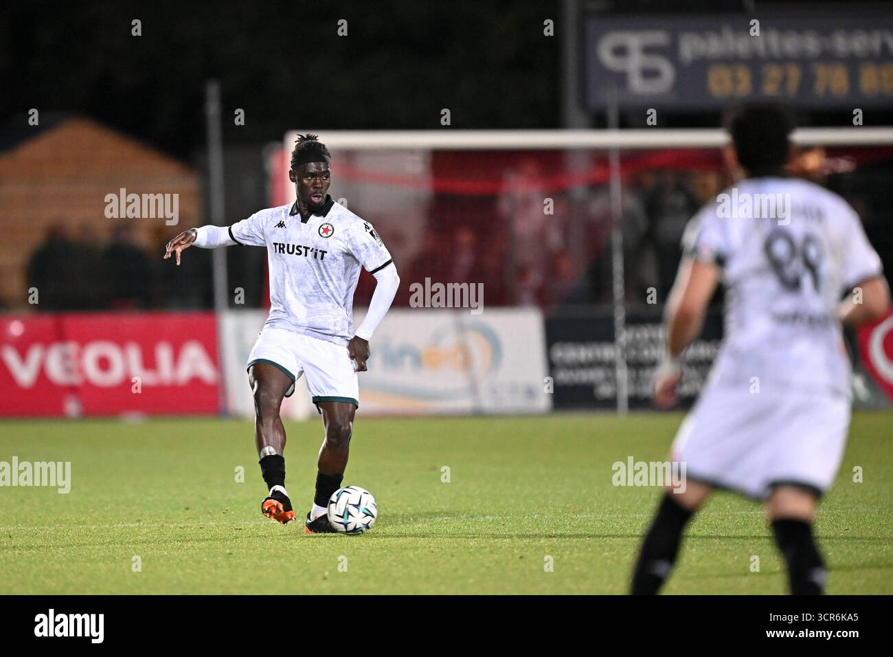 04 Joachim Kayi SANDA (red) during the Ligue 2 BKT match between ...