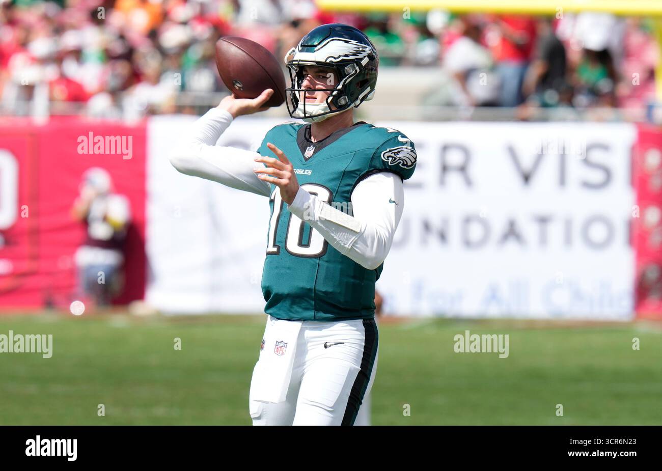Philadelphia Eagles' Tanner McKee (16) against the Tampa Bay Buccaneers ...