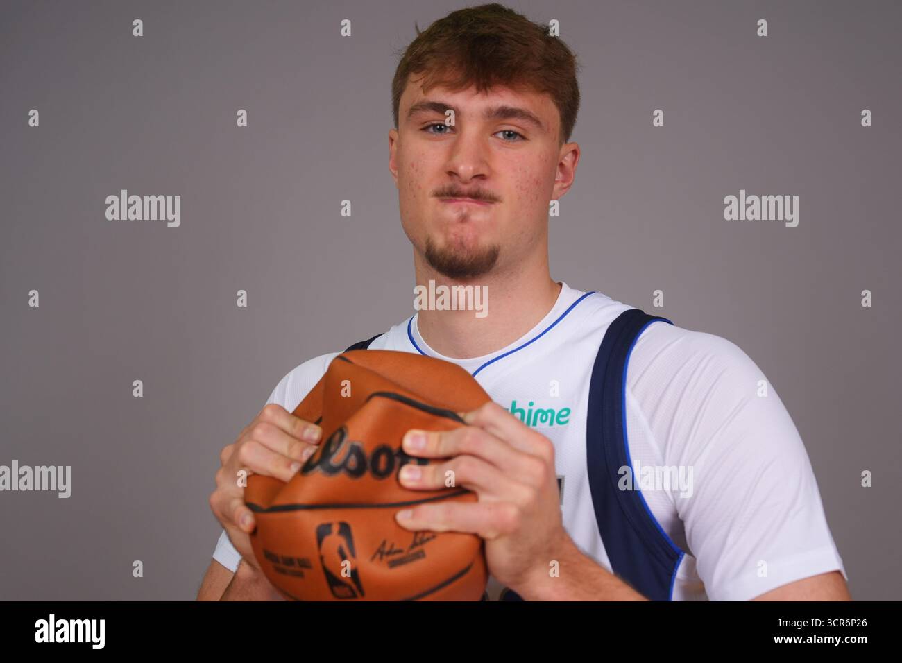 Dallas Mavericks forward Cooper Flagg (32) poses for a photo during the ...